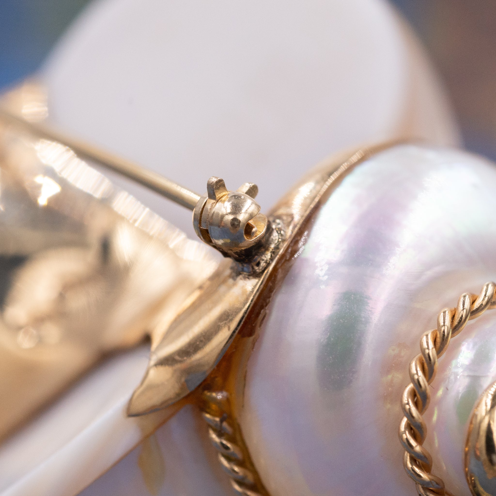 Gem-Studded Turbo Shell Set By Mazza – Pippin Vintage Jewelry