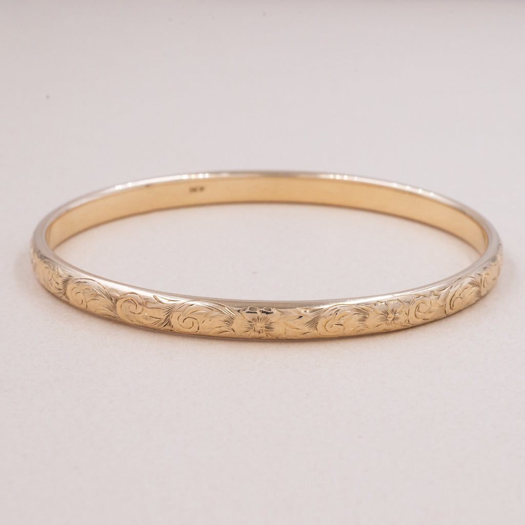 14 Karat Gold Hand-Chased Bangle – Pippin Vintage Jewelry