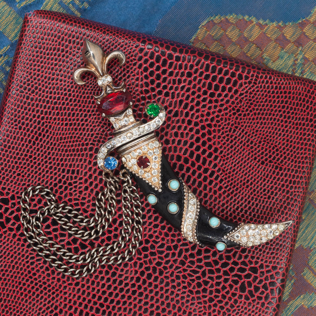 Murray Slater Dagger Brooch c1947 – Pippin Vintage Jewelry
