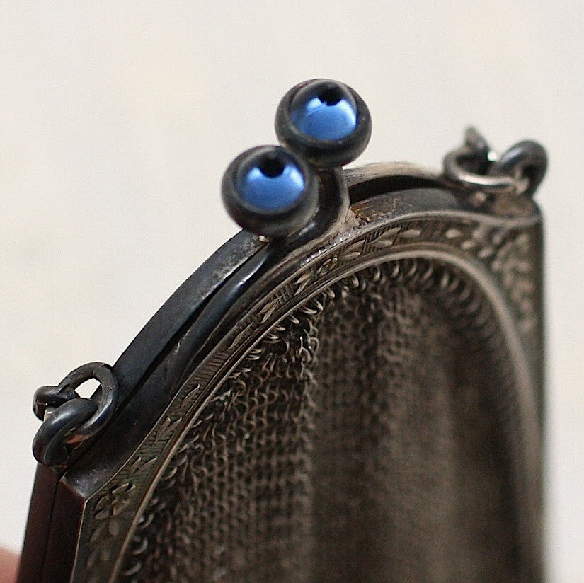 Circa 1890 Silver Finger Purse – Pippin Vintage Jewelry