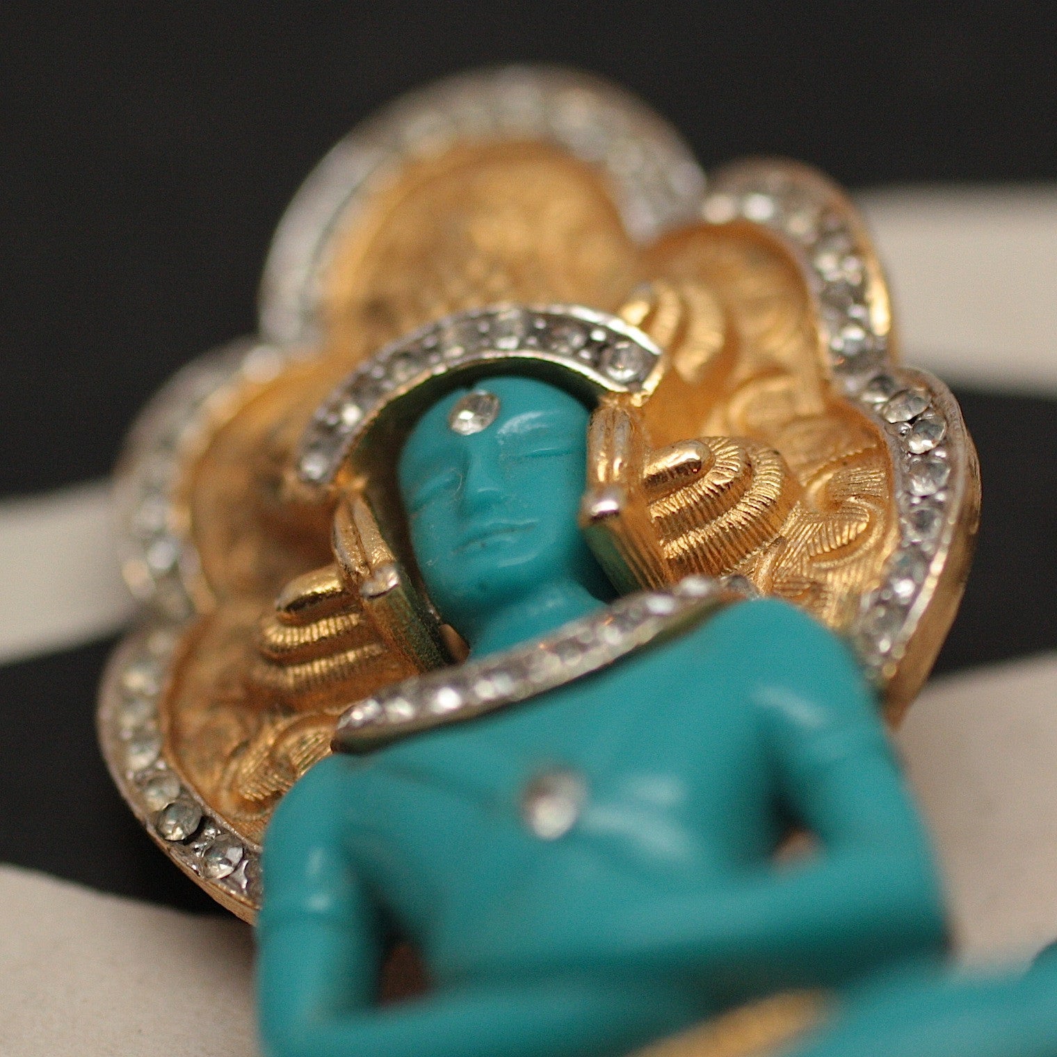 Circa 1960 Hattie Carnegie Buddha Pin – Pippin Vintage Jewelry